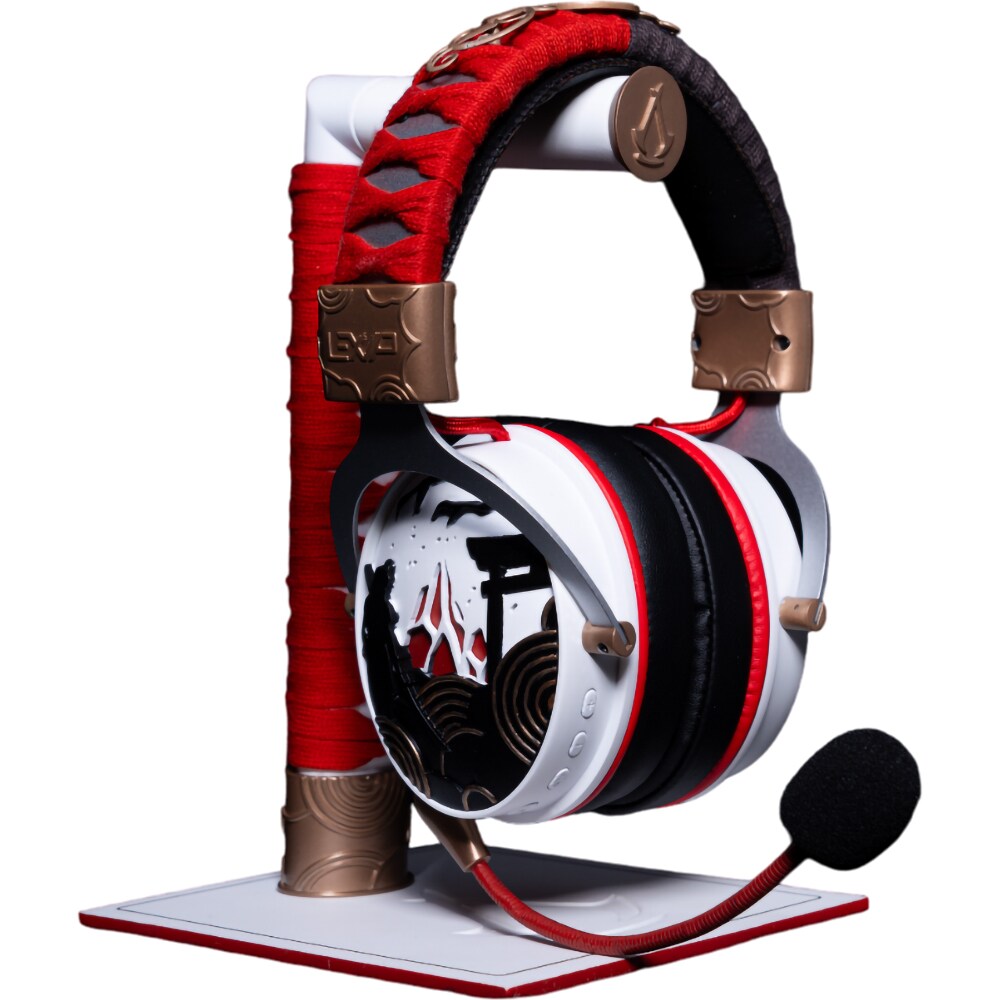 Stand casti Assassin's Creed-Shadows, alb-rosu